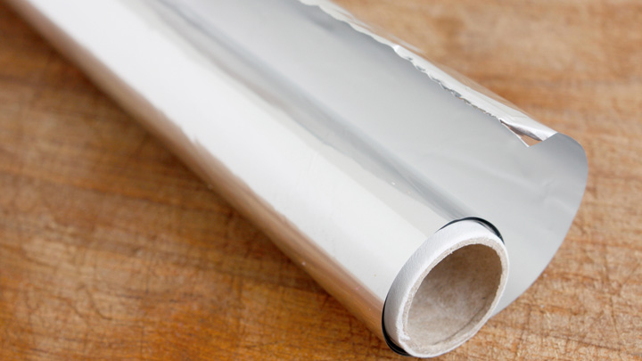 5 handy tips that show why alfoil isn’t just for wrapping food ...