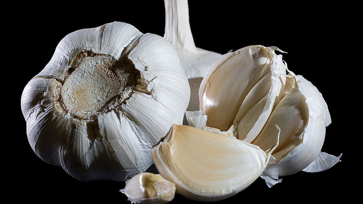 Five ways you didn’t know to use garlic - Starts at 60