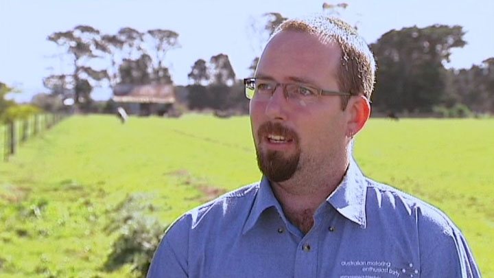 Ricky Muir delivers rousing maiden speech; calls out government for not ...
