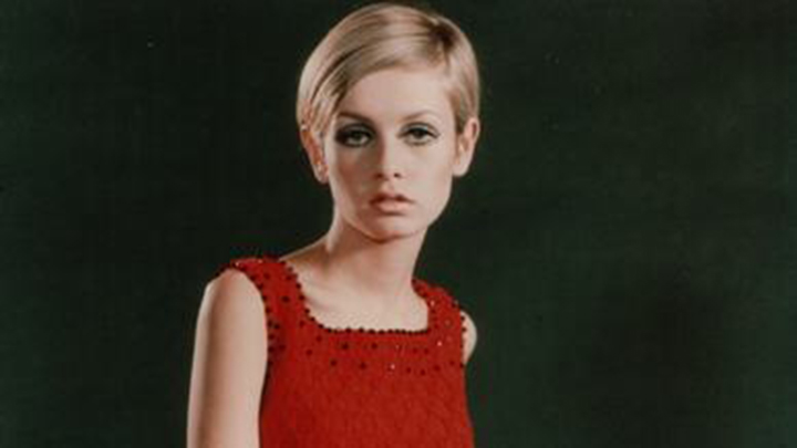 65-year-old Twiggy has still got it! - Starts at 60