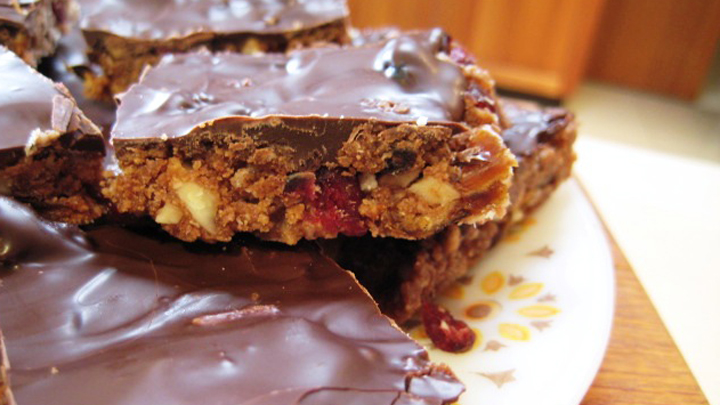 Fruit and nut slice - Starts at 60