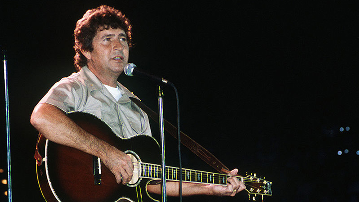 Mac Davis’ 70s solo career kicked off with this song - Starts at 60