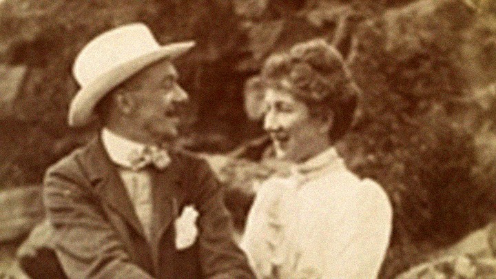 Reading Readit: What awesome stories are hiding in old sepia photos ...