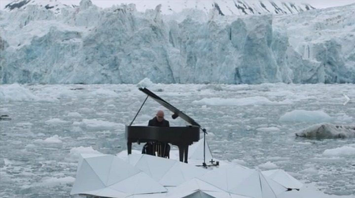 This man’s stunning performance is captivating people everywhere ...