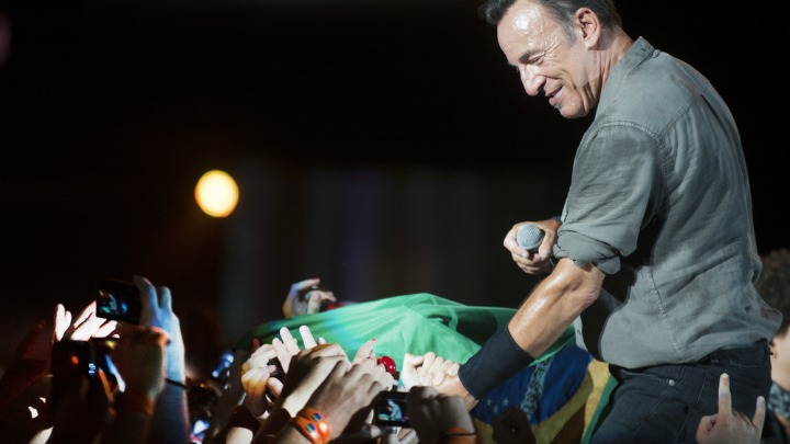 Bruce Springsteen’s heartbreaking confession - Starts at 60