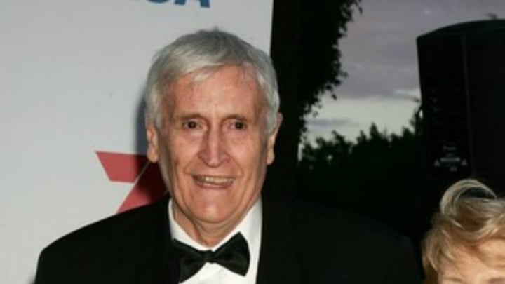 BREAKING: Aussie comedy legend Ross Higgins has died - Starts at 60