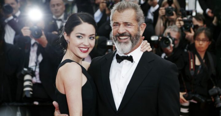 Mel Gibson becomes a father again at 61 - Starts at 60