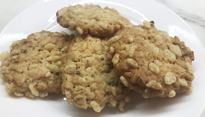 White chocolate rice bubble biscuits - Starts at 60