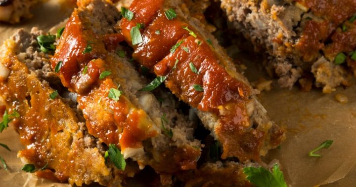 Delicious spinach and feta rolled meatloaf - Starts at 60