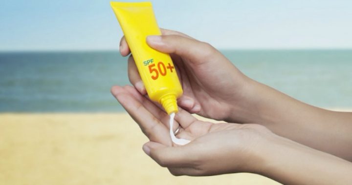 Australia’s Cancer Council shows the correct way to use sunscreen ...