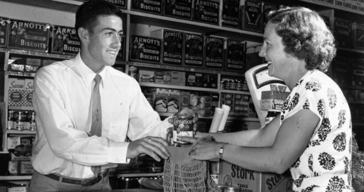 The simple joys of grocery shopping in the days before supermarkets ...