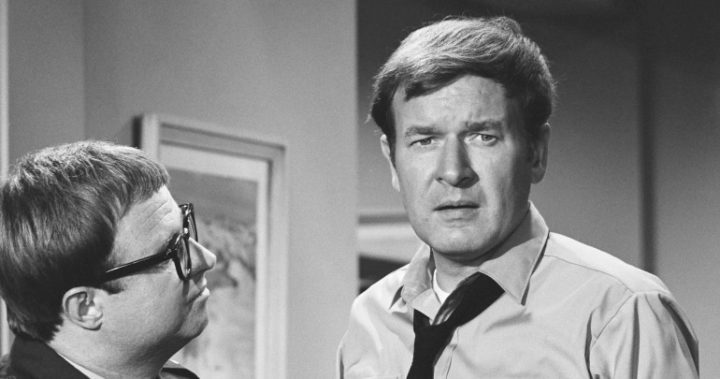 I Dream of Jeannie star and funny man Bill Daily dies, aged 91 - Starts ...