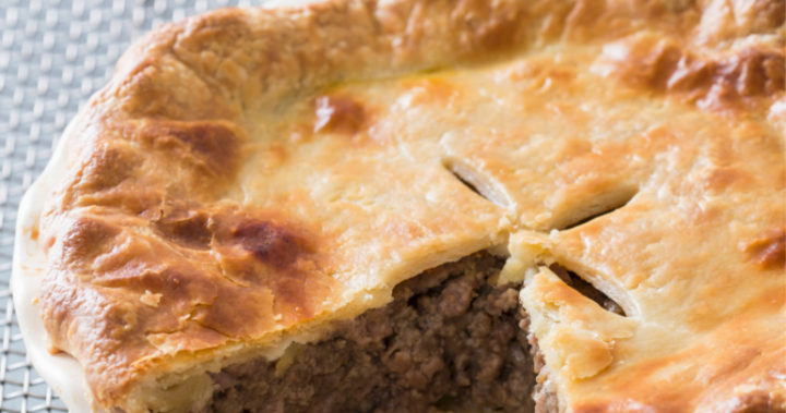 Classic family mince pie - Starts at 60