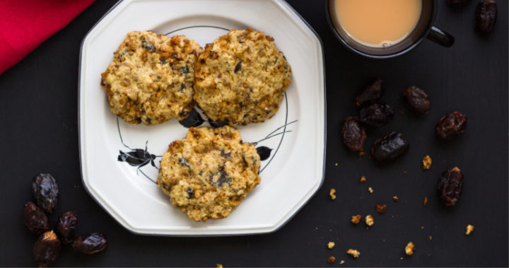 Super simple date and oat biscuits - Starts at 60