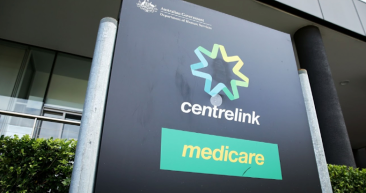 Minister vows to improve Centrelink service, as 48M calls go unanswered ...