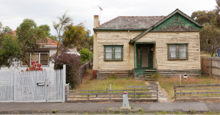 Squatters Delight Property Developer Claims 1 7m Home In Bizarre