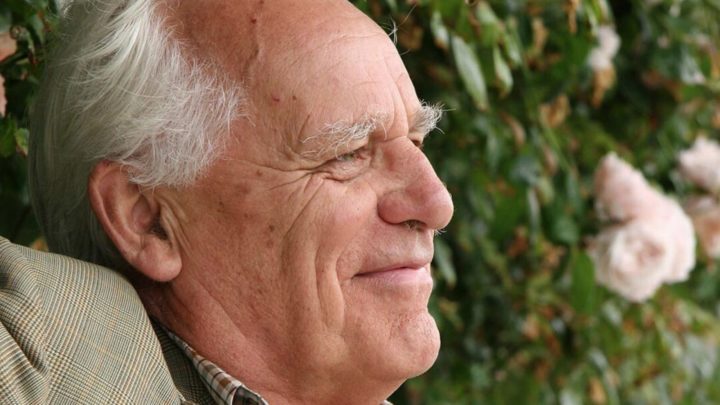 Father of English rose David Austin dies aged 92 - Starts at 60