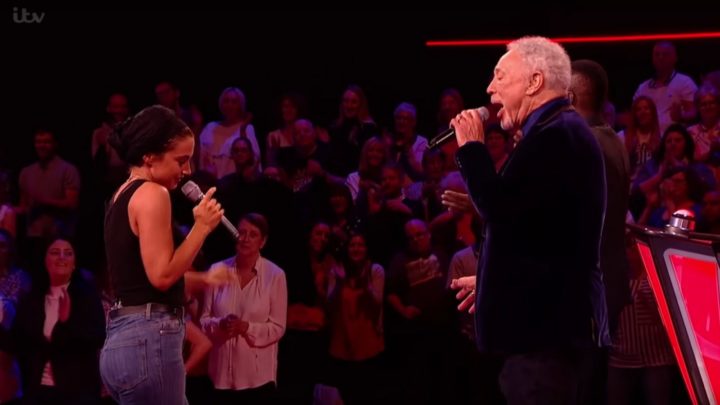 Third time’s a charm! Tom Jones mesmerises audience with haunting duet ...