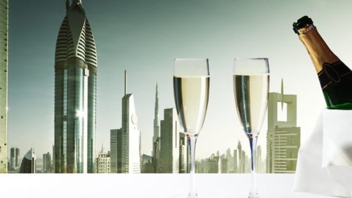 6 things to know before eating and drinking in Dubai - Starts at 60