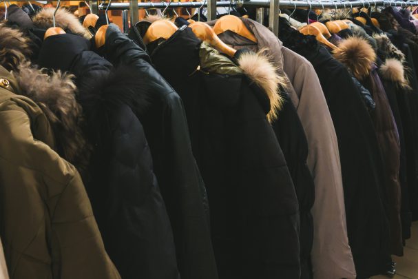 Here’s why you should always wear a jacket through airport security ...