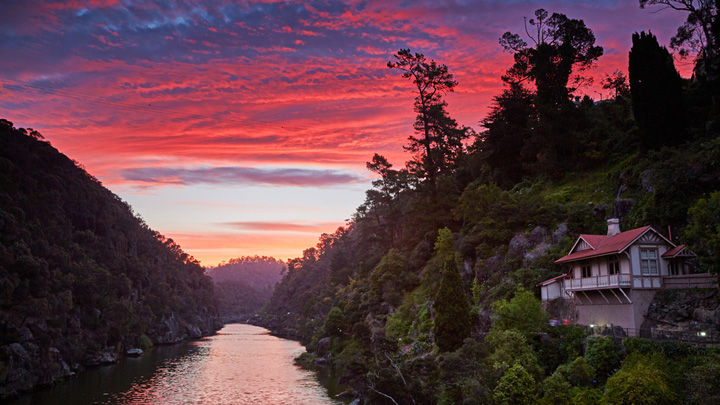 The top 5 experiences in Tasmania - Starts at 60