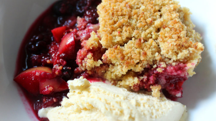 Tasty apple and berry crumble - Starts at 60