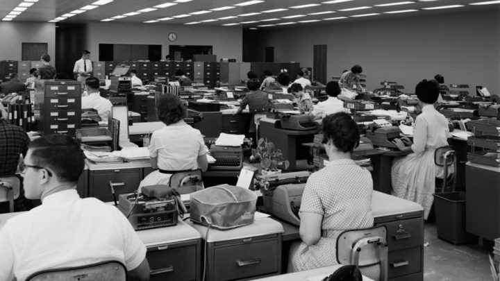 The old ‘sexist’ rules for women in the workplace that wouldn’t fly now ...