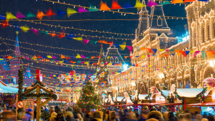 The 10 biggest and brightest Christmas light displays around the world ...