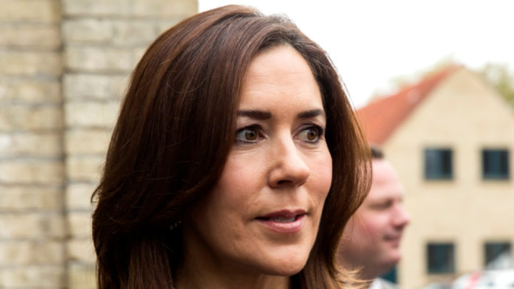 ‘Simply beautiful’: Princess Mary is a vision in favourite white gown ...