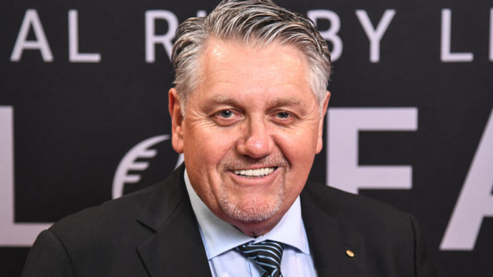 Ray Hadley has the last laugh as he hilariously pokes fun at toilet ...