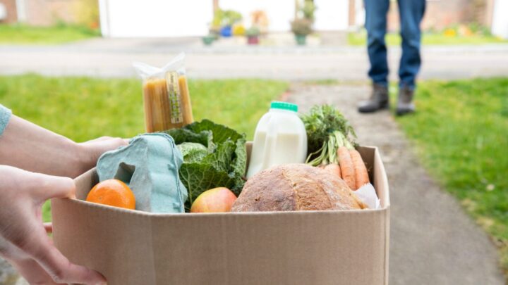 3 good reasons to use zero-contact services right now - Starts at 60