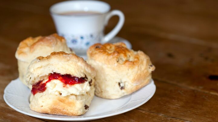 Perfect every time! 99-year-old woman reveals the secret to fluffy ...