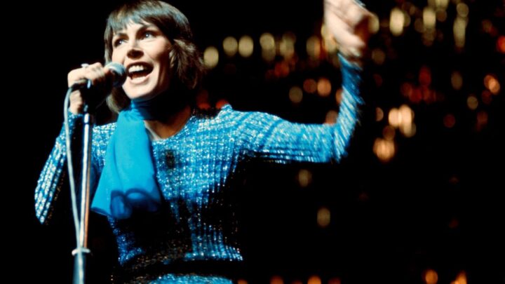 ‘I Am Woman’ singer Helen Reddy dies aged 78 - Starts at 60