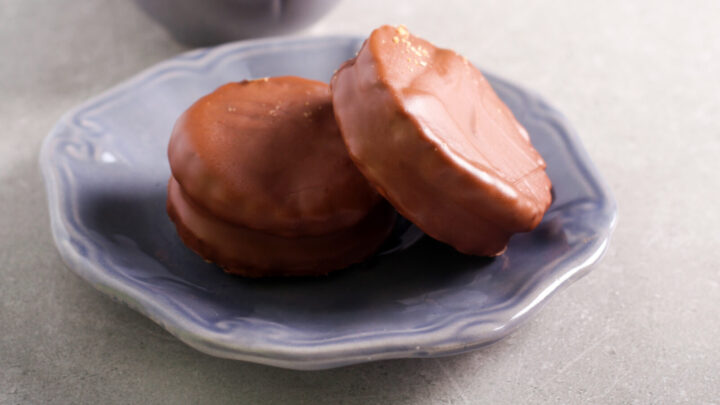 Delicious marshmallow biscuits covered in chocolate - Starts at 60