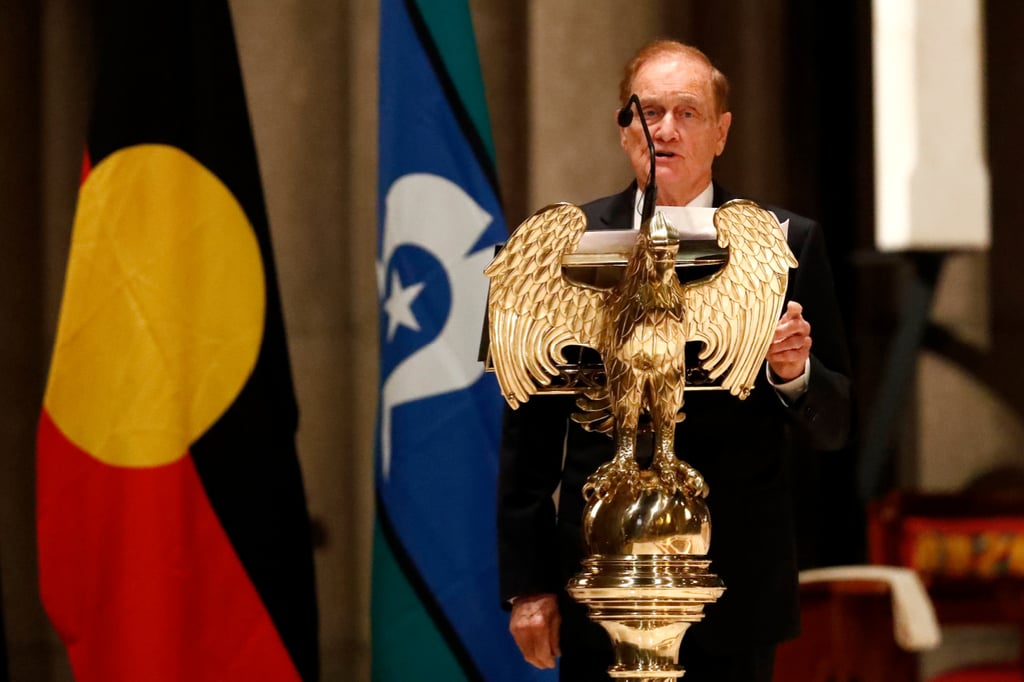 Bert’s final farewell in pictures: Patti’s outpouring of grief as she ...