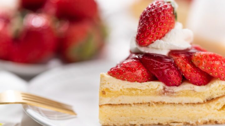Strawberry cream cheese shortcake - Starts at 60