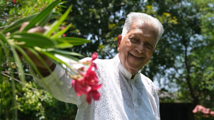 Tea lovers mourn the loss of Dilmah Tea founder and ‘true visionary ...