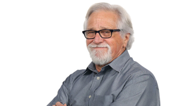 Australian radio icon Neil Mitchell bids farewell to 3AW Mornings after ...