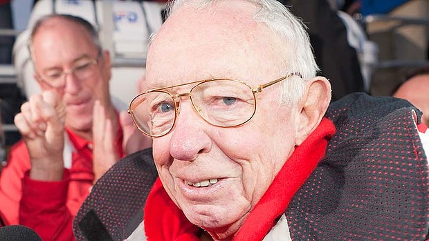 Self-made billionaire and Australian icon Bob Oatley has passed away ...
